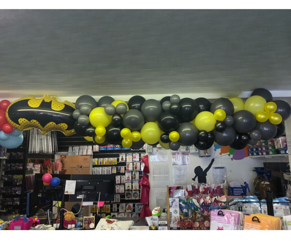 DIY DC Batman Superhero Theme Garland Pack – Talking Balloons