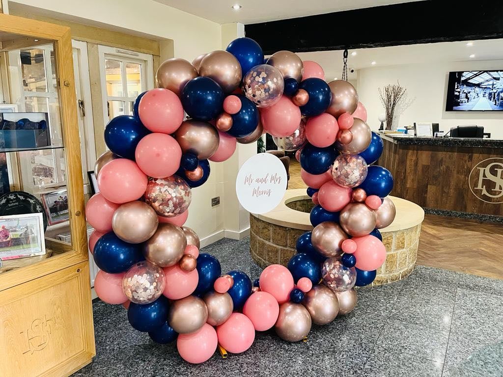 1.5 Metre Hoop - Incl. Chrome & Confetti – Talking Balloons